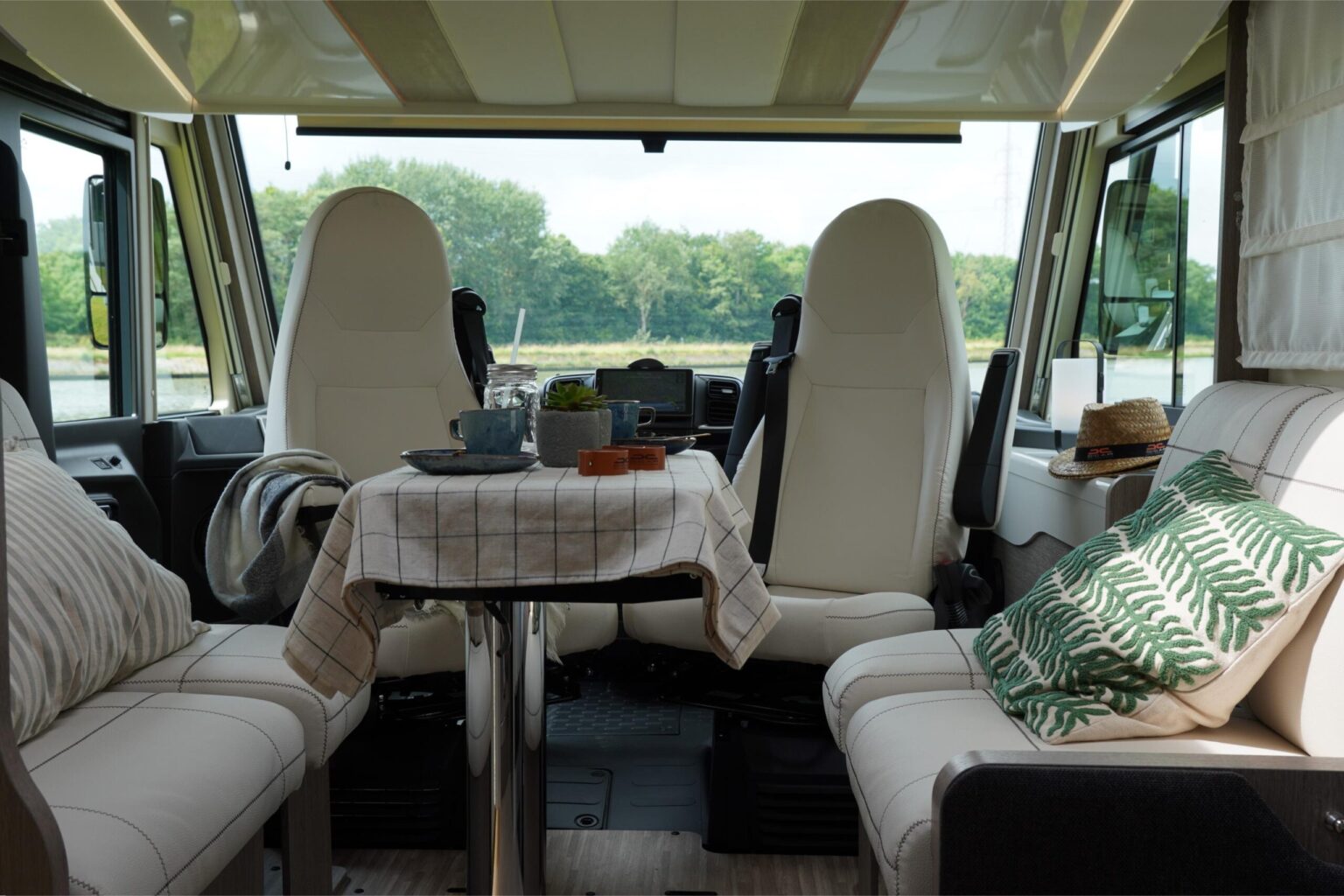 McLouis Continental H 745 GLC